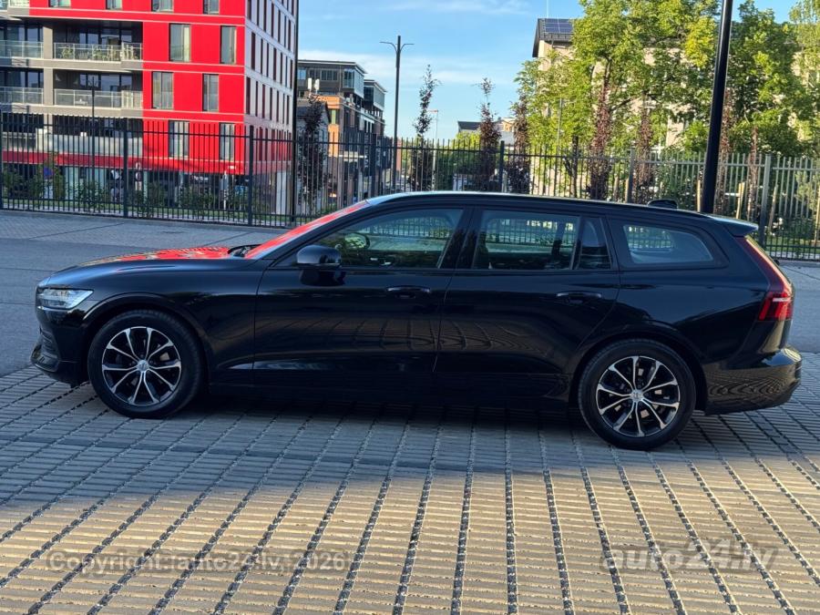 Melns Volvo V60 2019 Tallina, ar dzinēja tilpumu 2.00 L un nobraukumu 160 tūkst. km par 17200 €, foto 7 vietnē AUTOMOTO.COM.LV