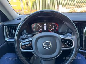Melns Volvo V60 2019 Tallina, ar dzinēja tilpumu 2.00 L un nobraukumu 160 tūkst. km par 17200 €, foto 17 vietnē AUTOMOTO.COM.LV