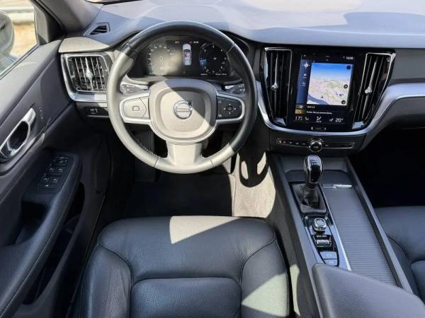 Черный Вольво B60 2019 в Рига, объемом двигателя 2.00 л и пробегом 145 тыс. км за 16500 €, фото 8 на AUTOMOTO.COM.LV