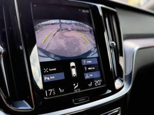 Melns Volvo V60 2019 Rīga, ar dzinēja tilpumu 2.00 L un nobraukumu 145 tūkst. km par 16500 €, foto 13 vietnē AUTOMOTO.COM.LV