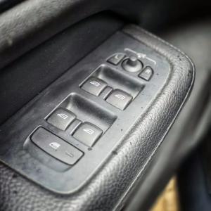 Черный Вольво B60 2019 в Рига, объемом двигателя 2.00 л и пробегом 251 тыс. км за 13695 €, фото 12 на AUTOMOTO.COM.LV
