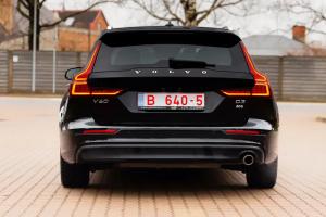 Melns Volvo V60 2019 Jelgava, ar dzinēja tilpumu 2.00 L un nobraukumu 182 tūkst. km par 14000 €, foto 5 vietnē AUTOMOTO.COM.LV