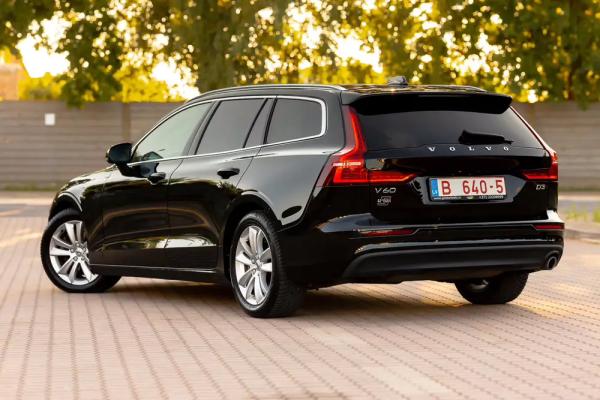 Melns Volvo V60 2019 Jelgava, ar dzinēja tilpumu 2.00 L un nobraukumu 217 tūkst. km par 13500 €, foto 6 vietnē AUTOMOTO.COM.LV