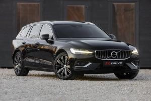Black Volvo V60 2019 in Jelgava, with an engine capacity of 2.00 L and mileage of 264 thousand km for 14500 €, photo  on AUTOMOTO.COM.LV