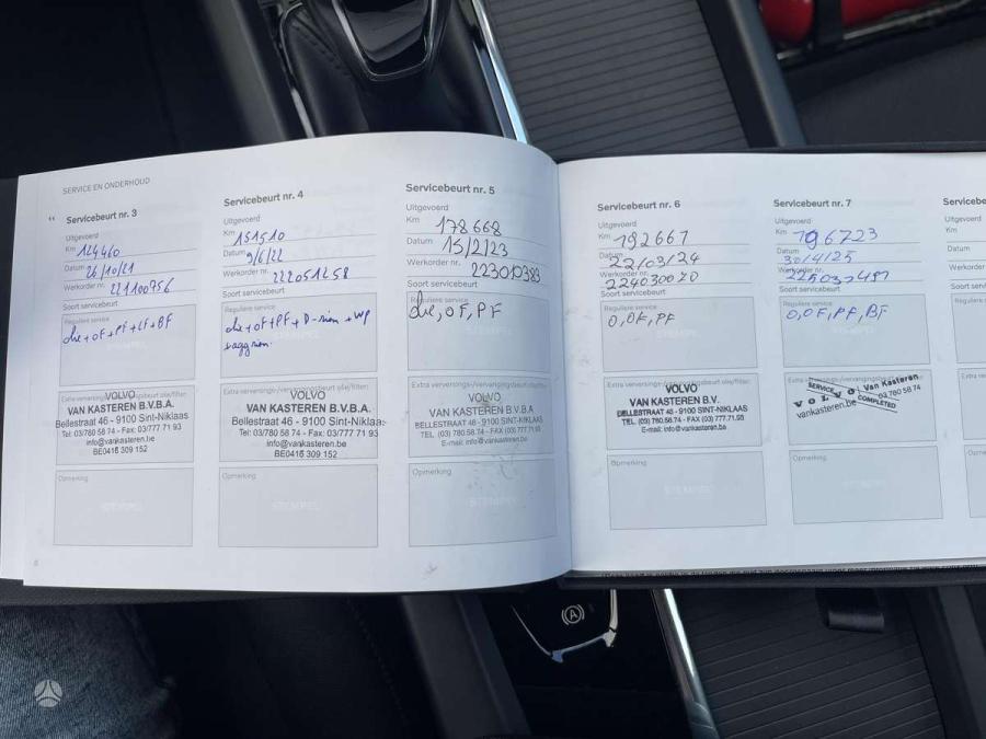 Black Volvo V60 2019 in Kaunas, with an engine capacity of 1.97 L and mileage of 200 thousand km for 12900 €, photo 16 on AUTOMOTO.COM.LV
