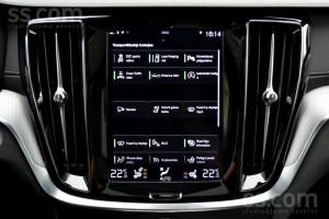 Black Volvo V60 2019 in Tukums, with an engine capacity of 2.00 L and mileage of 285 thousand km for 19990 €, photo 17 on AUTOMOTO.COM.LV