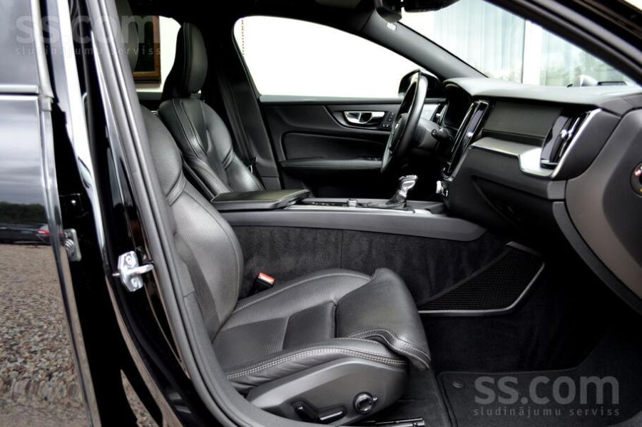 Black Volvo V60 2019 in Tukums, with an engine capacity of 2.00 L and mileage of 285 thousand km for 19990 €, photo 29 on AUTOMOTO.COM.LV