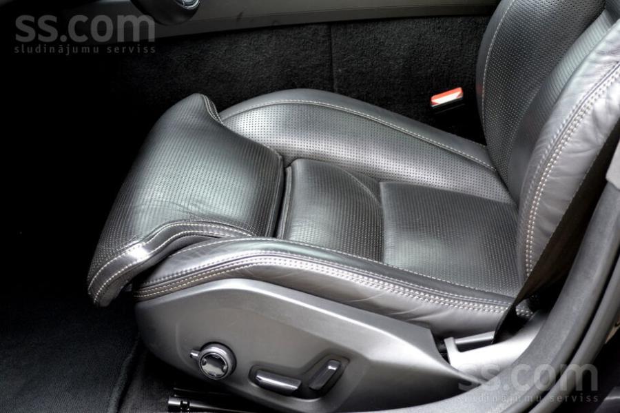 Black Volvo V60 2019 in Tukums, with an engine capacity of 2.00 L and mileage of 285 thousand km for 19990 €, photo 30 on AUTOMOTO.COM.LV