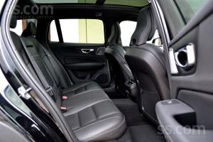 Black Volvo V60 2019 in Tukums, with an engine capacity of 2.00 L and mileage of 285 thousand km for 19990 €, photo 32 on AUTOMOTO.COM.LV