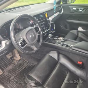 Melns Volvo V60 2019 Jegeva, ar dzinēja tilpumu 2.00 L un nobraukumu 243 tūkst. km par 16999 €, foto 7 vietnē AUTOMOTO.COM.LV
