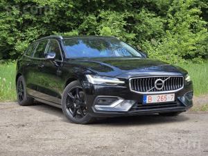 Melns Volvo V60 2019 Rīga, ar dzinēja tilpumu 2.00 L un nobraukumu 0 tūkst. km par 13950 €, foto  vietnē AUTOMOTO.COM.LV
