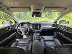 Black Volvo V60 2019 in Riga, with an engine capacity of 2.00 L and mileage of 0 thousand km for 13950 €, photo 5 on AUTOMOTO.COM.LV