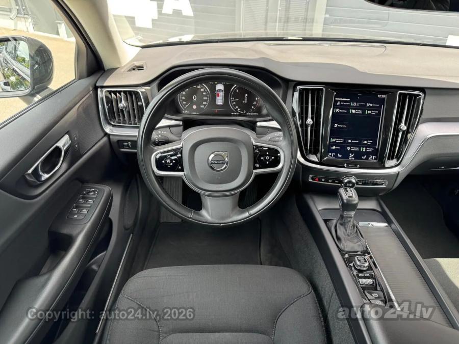 Черный Вольво B60 2019 в Таллин, объемом двигателя 2.00 л и пробегом 216 тыс. км за 14995 €, фото 15 на AUTOMOTO.COM.LV