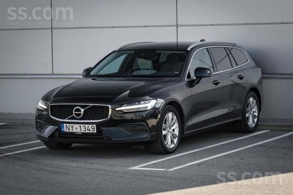 Melns Volvo V60 2019 Rīga, ar dzinēja tilpumu 2.00 L un nobraukumu 238 tūkst. km par 13990 €, foto 1 vietnē AUTOMOTO.COM.LV
