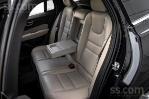 Melns Volvo V60 2019 Rīga, ar dzinēja tilpumu 2.00 L un nobraukumu 238 tūkst. km par 13990 €, foto 15 vietnē AUTOMOTO.COM.LV
