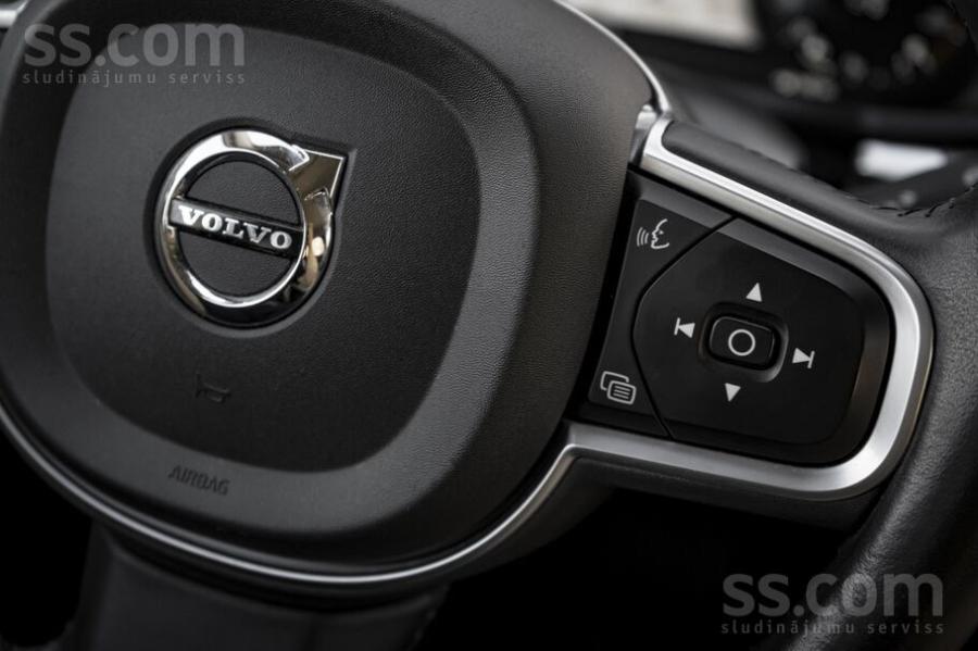 Melns Volvo V60 2019 Rīga, ar dzinēja tilpumu 2.00 L un nobraukumu 238 tūkst. km par 13990 €, foto 22 vietnē AUTOMOTO.COM.LV