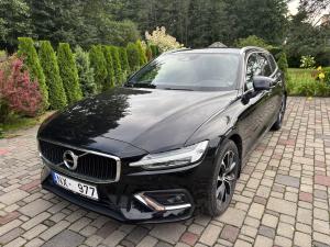 Melns Volvo V60 2019 Rīga, ar dzinēja tilpumu 2.00 L un nobraukumu 236 tūkst. km par 15300 €, foto 3 vietnē AUTOMOTO.COM.LV