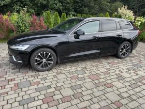 Melns Volvo V60 2019 Rīga, ar dzinēja tilpumu 2.00 L un nobraukumu 236 tūkst. km par 15300 €, foto 4 vietnē AUTOMOTO.COM.LV