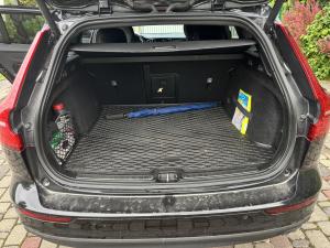 Melns Volvo V60 2019 Rīga, ar dzinēja tilpumu 2.00 L un nobraukumu 236 tūkst. km par 15300 €, foto 12 vietnē AUTOMOTO.COM.LV