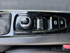 Melns Volvo V60 2019 Rīga, ar dzinēja tilpumu 2.00 L un nobraukumu 236 tūkst. km par 15300 €, foto 14 vietnē AUTOMOTO.COM.LV