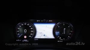 Black Volvo V60 2019 in Tartu, with an engine capacity of 2.00 L and mileage of 203 thousand km for 15950 €, photo 18 on AUTOMOTO.COM.LV