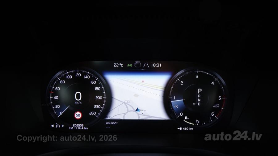 Black Volvo V60 2019 in Tartu, with an engine capacity of 2.00 L and mileage of 203 thousand km for 15950 €, photo 18 on AUTOMOTO.COM.LV