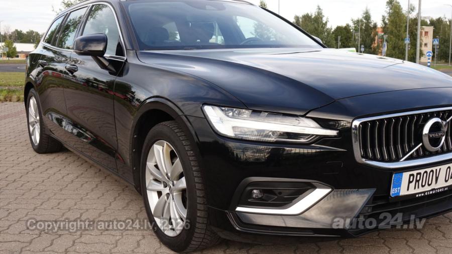 Black Volvo V60 2019 in Tartu, with an engine capacity of 2.00 L and mileage of 203 thousand km for 15950 €, photo 23 on AUTOMOTO.COM.LV