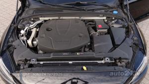 Black Volvo V60 2019 in Tartu, with an engine capacity of 2.00 L and mileage of 203 thousand km for 15950 €, photo 25 on AUTOMOTO.COM.LV