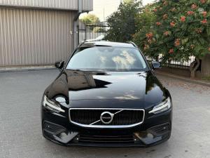 Melns Volvo V60 2019 Kauņa, ar dzinēja tilpumu 1.97 L un nobraukumu 281 tūkst. km par 11650 €, foto 6 vietnē AUTOMOTO.COM.LV