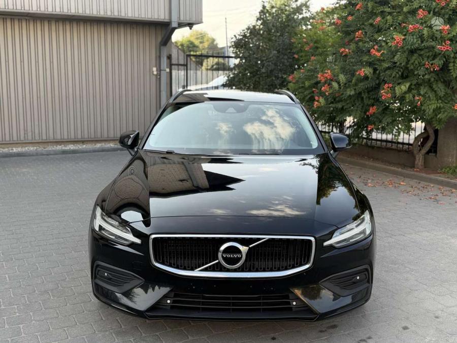Melns Volvo V60 2019 Kauņa, ar dzinēja tilpumu 1.97 L un nobraukumu 281 tūkst. km par 11650 €, foto 6 vietnē AUTOMOTO.COM.LV