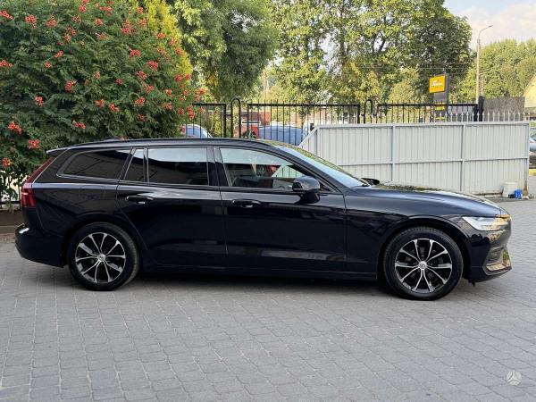 Melns Volvo V60 2019 Kauņa, ar dzinēja tilpumu 1.97 L un nobraukumu 281 tūkst. km par 11650 €, foto 7 vietnē AUTOMOTO.COM.LV