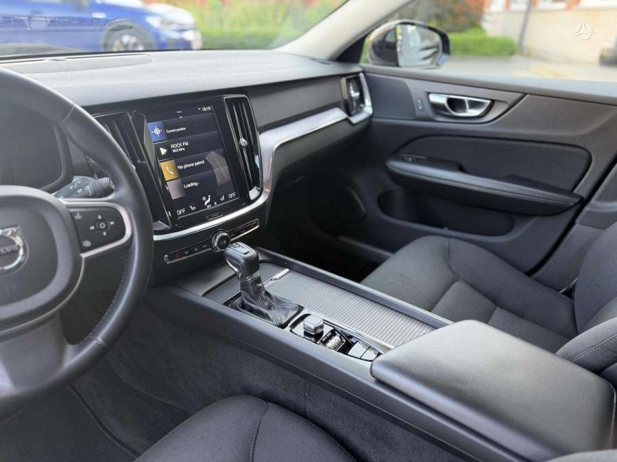Melns Volvo V60 2019 Kauņa, ar dzinēja tilpumu 1.97 L un nobraukumu 281 tūkst. km par 11650 €, foto 13 vietnē AUTOMOTO.COM.LV