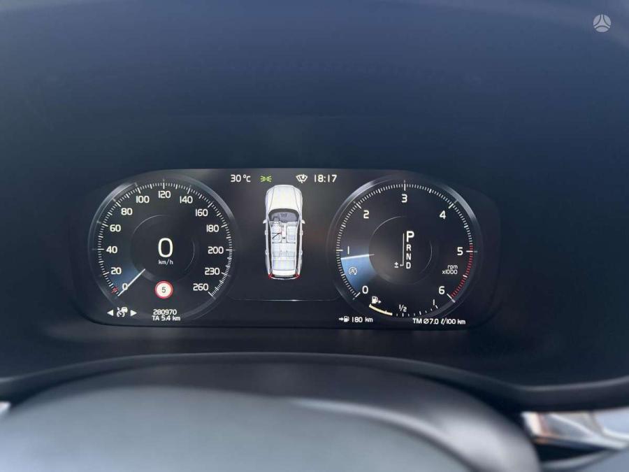 Melns Volvo V60 2019 Kauņa, ar dzinēja tilpumu 1.97 L un nobraukumu 281 tūkst. km par 11650 €, foto 19 vietnē AUTOMOTO.COM.LV