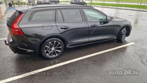 Черный Вольво B60 2019 в Таллин, объемом двигателя 2.00 л и пробегом 298 тыс. км за 14000 €, фото 7 на AUTOMOTO.COM.LV