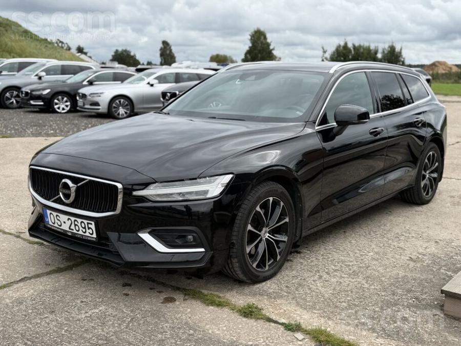 Melns Volvo V60 2019 Rīga, ar dzinēja tilpumu 2.00 L un nobraukumu 237 tūkst. km par 13990 €, foto 4 vietnē AUTOMOTO.COM.LV