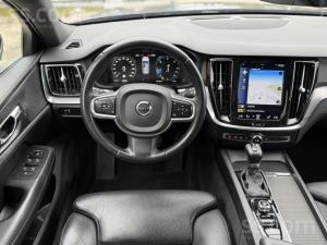 Melns Volvo V60 2019 Rīga, ar dzinēja tilpumu 2.00 L un nobraukumu 237 tūkst. km par 13990 €, foto 5 vietnē AUTOMOTO.COM.LV