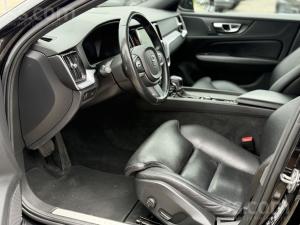 Melns Volvo V60 2019 Rīga, ar dzinēja tilpumu 2.00 L un nobraukumu 237 tūkst. km par 13990 €, foto 7 vietnē AUTOMOTO.COM.LV