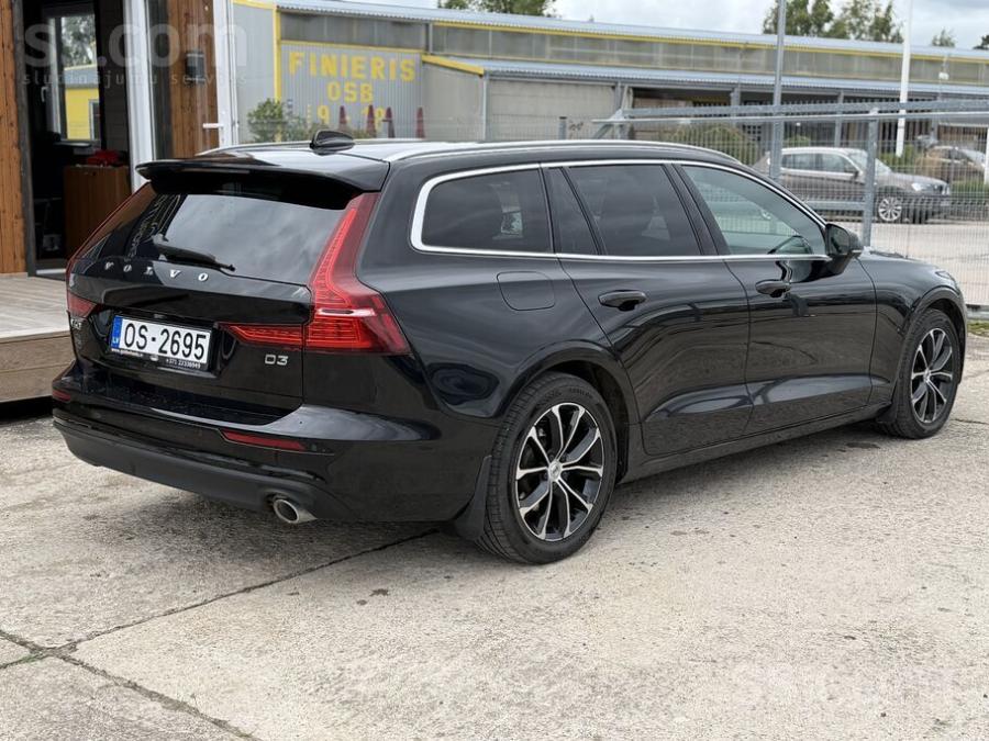 Melns Volvo V60 2019 Rīga, ar dzinēja tilpumu 2.00 L un nobraukumu 237 tūkst. km par 13990 €, foto 18 vietnē AUTOMOTO.COM.LV