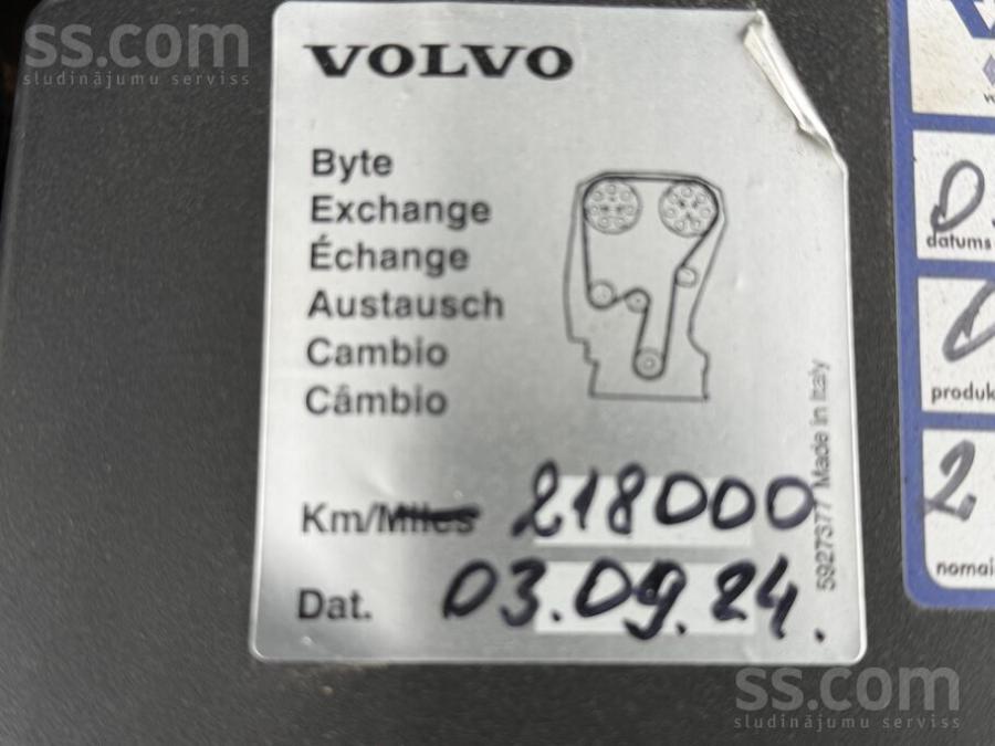 Melns Volvo V60 2019 Rīga, ar dzinēja tilpumu 2.00 L un nobraukumu 237 tūkst. km par 13990 €, foto 19 vietnē AUTOMOTO.COM.LV