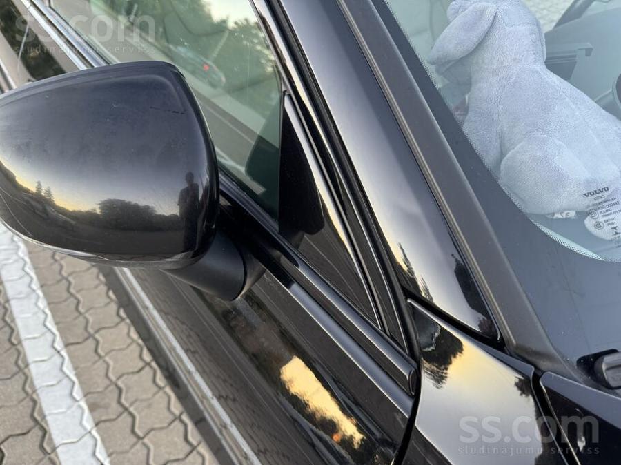 Черный Вольво B60 2019 в Салдус, объемом двигателя 2.00 л и пробегом 242 тыс. км за 18900 €, фото 13 на AUTOMOTO.COM.LV