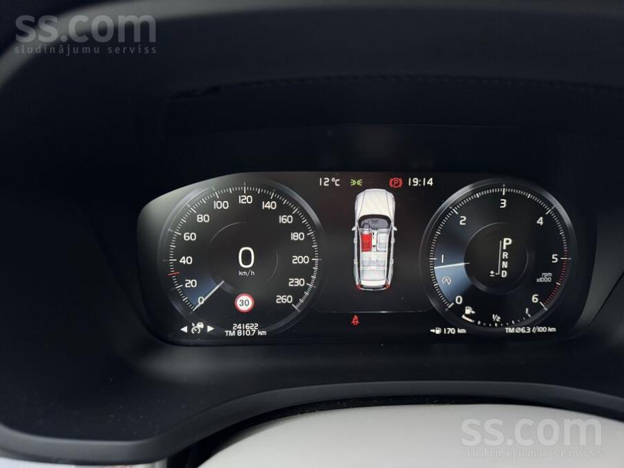 Черный Вольво B60 2019 в Салдус, объемом двигателя 2.00 л и пробегом 242 тыс. км за 18900 €, фото 15 на AUTOMOTO.COM.LV