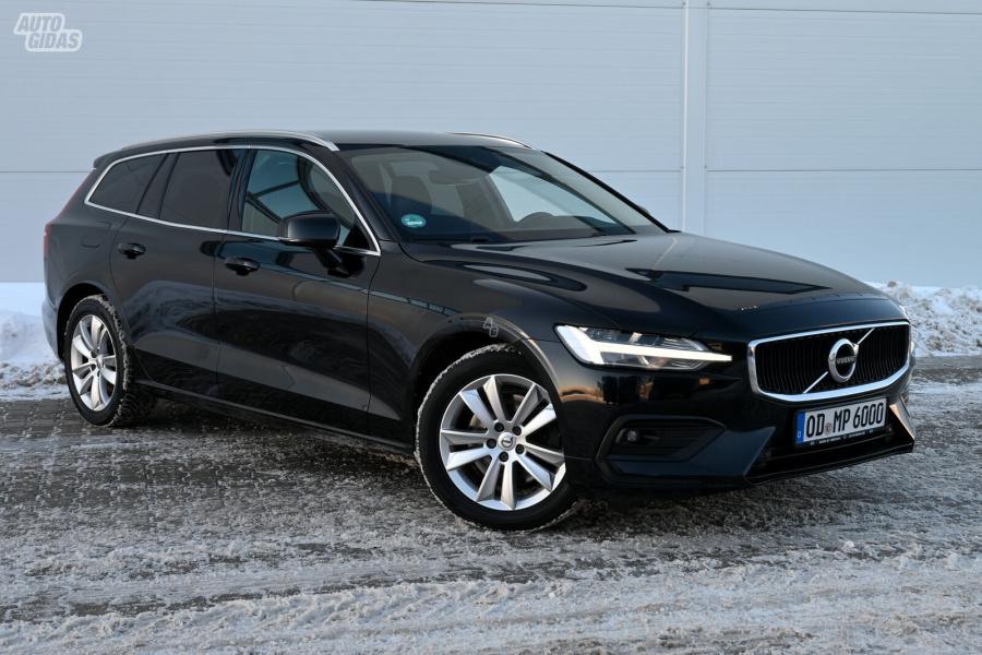 Melns Volvo V60 2020 Kretinga, ar dzinēja tilpumu 2.00 L un nobraukumu 18 tūkst. km par 18199 €, foto 1 vietnē AUTOMOTO.COM.LV