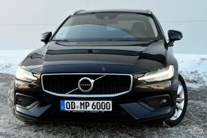 Melns Volvo V60 2020 Kretinga, ar dzinēja tilpumu 2.00 L un nobraukumu 18 tūkst. km par 18199 €, foto 2 vietnē AUTOMOTO.COM.LV