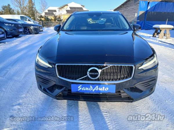 Melns Volvo V60 2020 Tartu, ar dzinēja tilpumu 2.00 L un nobraukumu 234 tūkst. km par 16400 €, foto 2 vietnē AUTOMOTO.COM.LV