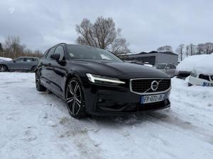 Black Volvo V60 2020 in Telschi, with an engine capacity of 1.97 L and mileage of 230 thousand km for 18900 €, photo  on AUTOMOTO.COM.LV
