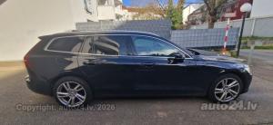Melns Volvo V60 2020 Tallina, ar dzinēja tilpumu 2.00 L un nobraukumu 129 tūkst. km par 22999 €, foto 21 vietnē AUTOMOTO.COM.LV