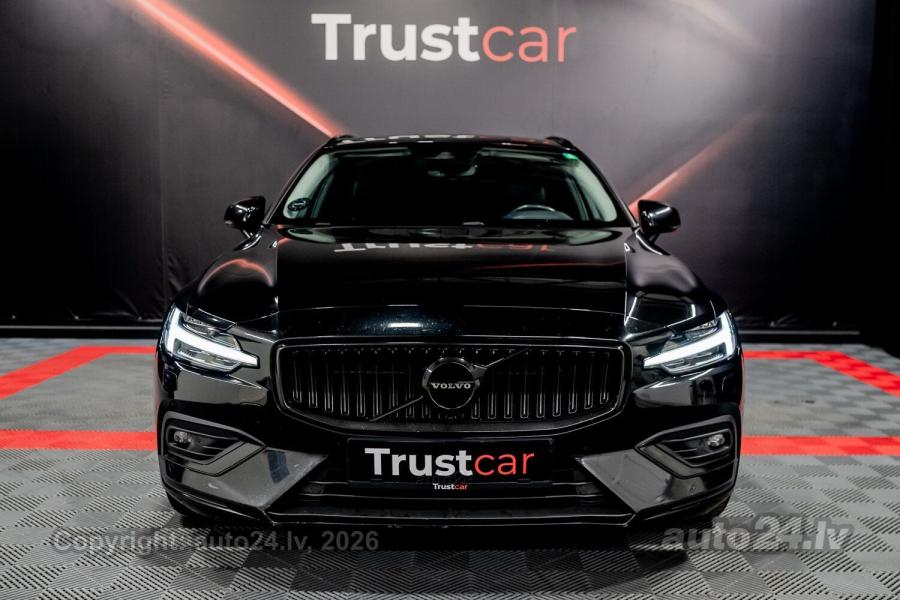 Melns Volvo V60 2020 Pērnava, ar dzinēja tilpumu 2.00 L un nobraukumu 197 tūkst. km par 19500 €, foto 4 vietnē AUTOMOTO.COM.LV