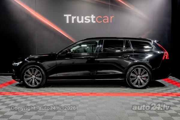 Melns Volvo V60 2020 Pērnava, ar dzinēja tilpumu 2.00 L un nobraukumu 197 tūkst. km par 19500 €, foto 5 vietnē AUTOMOTO.COM.LV