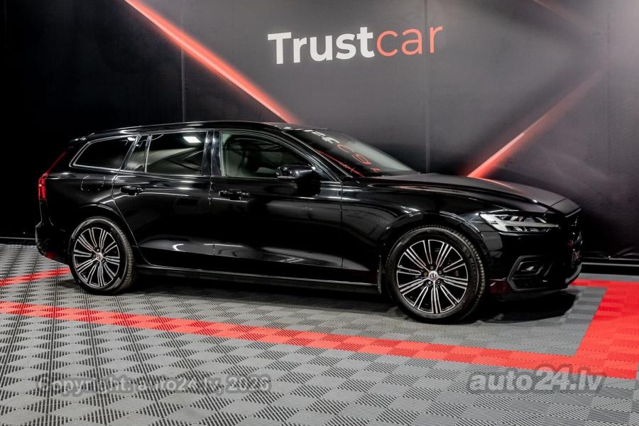 Melns Volvo V60 2020 Pērnava, ar dzinēja tilpumu 2.00 L un nobraukumu 197 tūkst. km par 19500 €, foto 10 vietnē AUTOMOTO.COM.LV