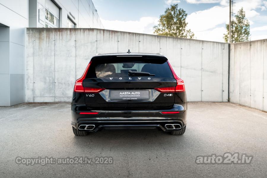 Melns Volvo V60 2020 Tartu, ar dzinēja tilpumu 2.00 L un nobraukumu 130 tūkst. km par 24900 €, foto 7 vietnē AUTOMOTO.COM.LV